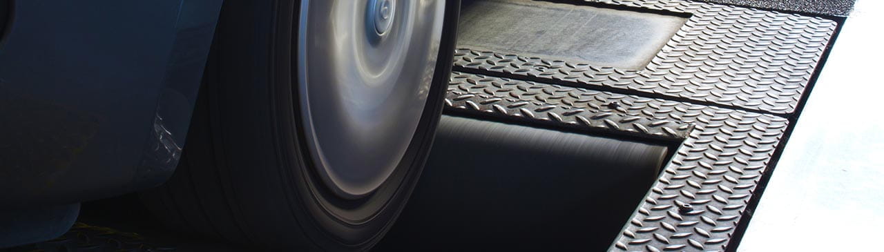 汽车测试解决方案和汽车合规服务 | TÜV南德